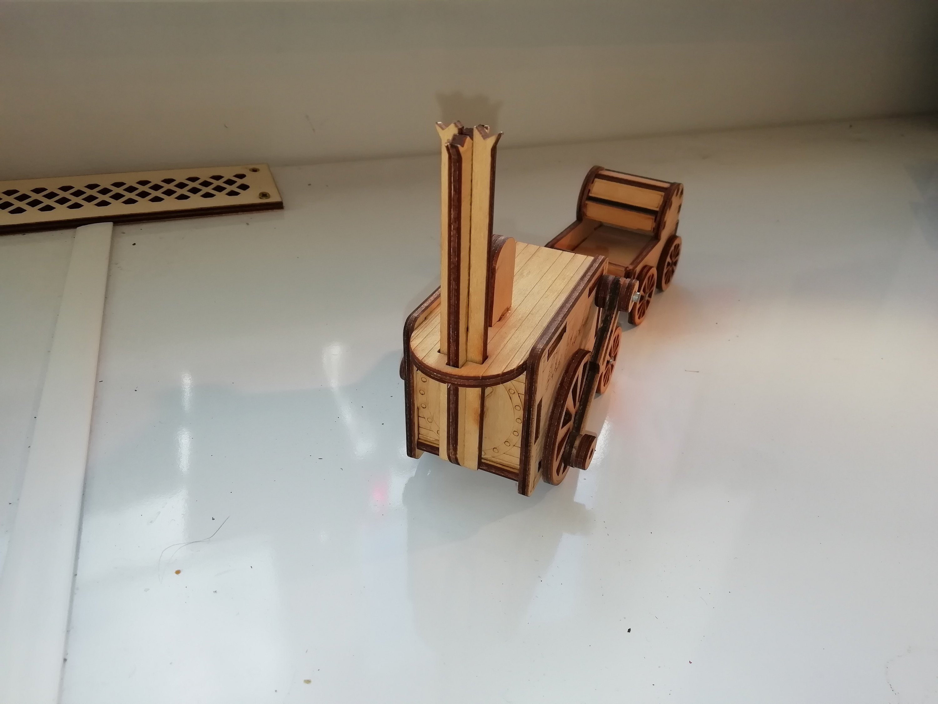 Dxf File for the Production of a Laser Cut Model of the Rocket ...