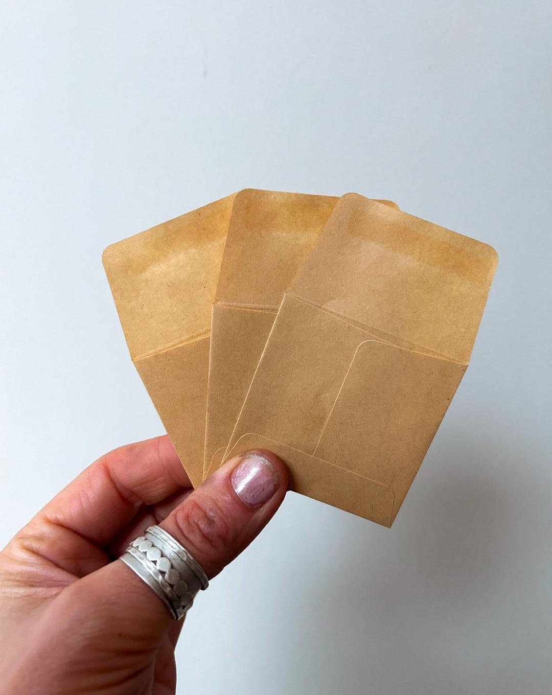 50 X Mini Manilla Square Plain Envelopes, Gummed 70gsm Brown Paper ...
