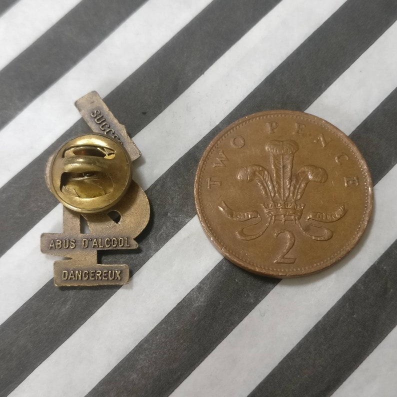 Vintage Kronenbourg 1664 Beer Pin Badge (30mm X 15mm) - Etsy UK