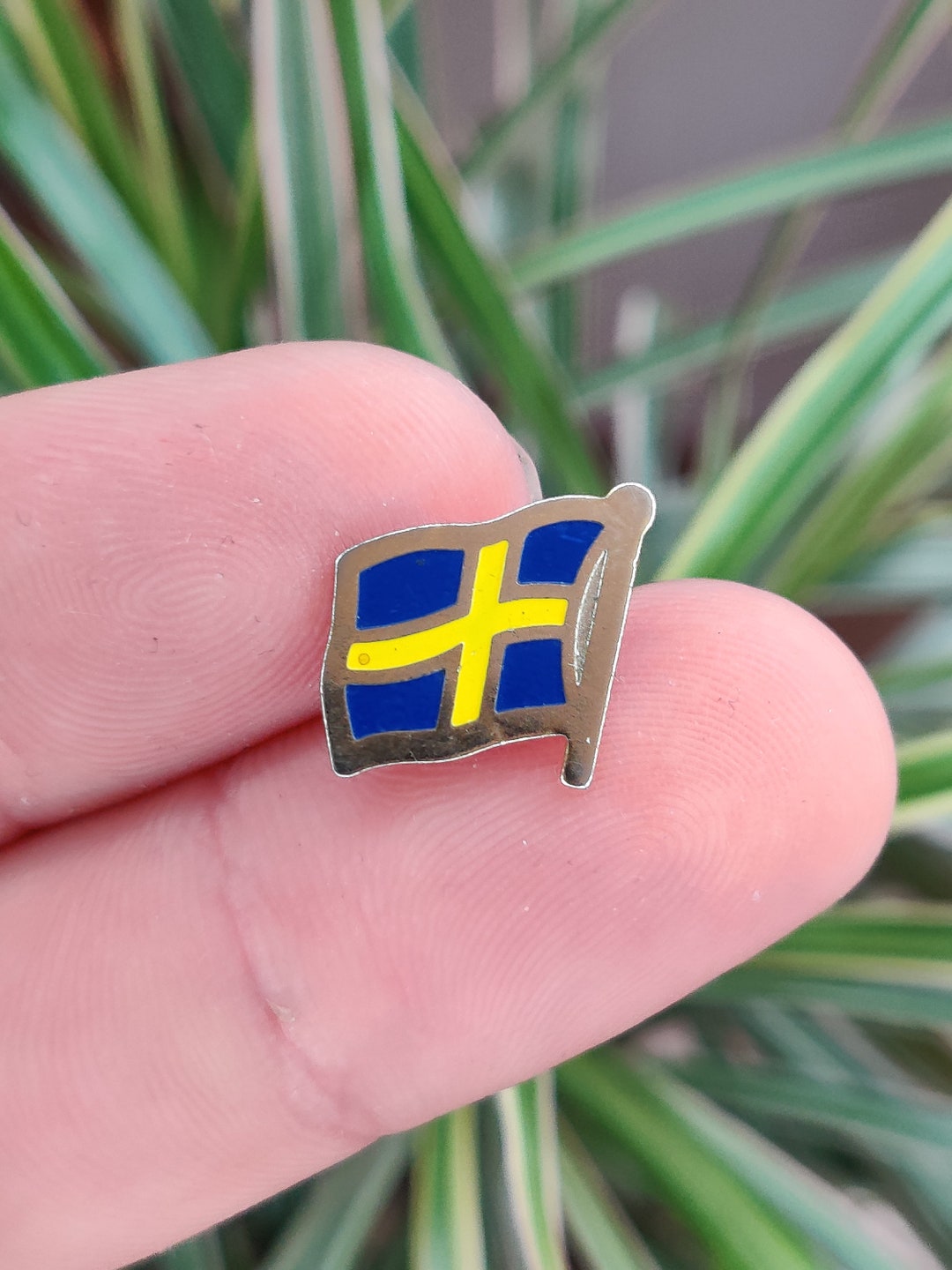 Swedish Flag Vintage Enamel Lapel Pin Badge. - Etsy