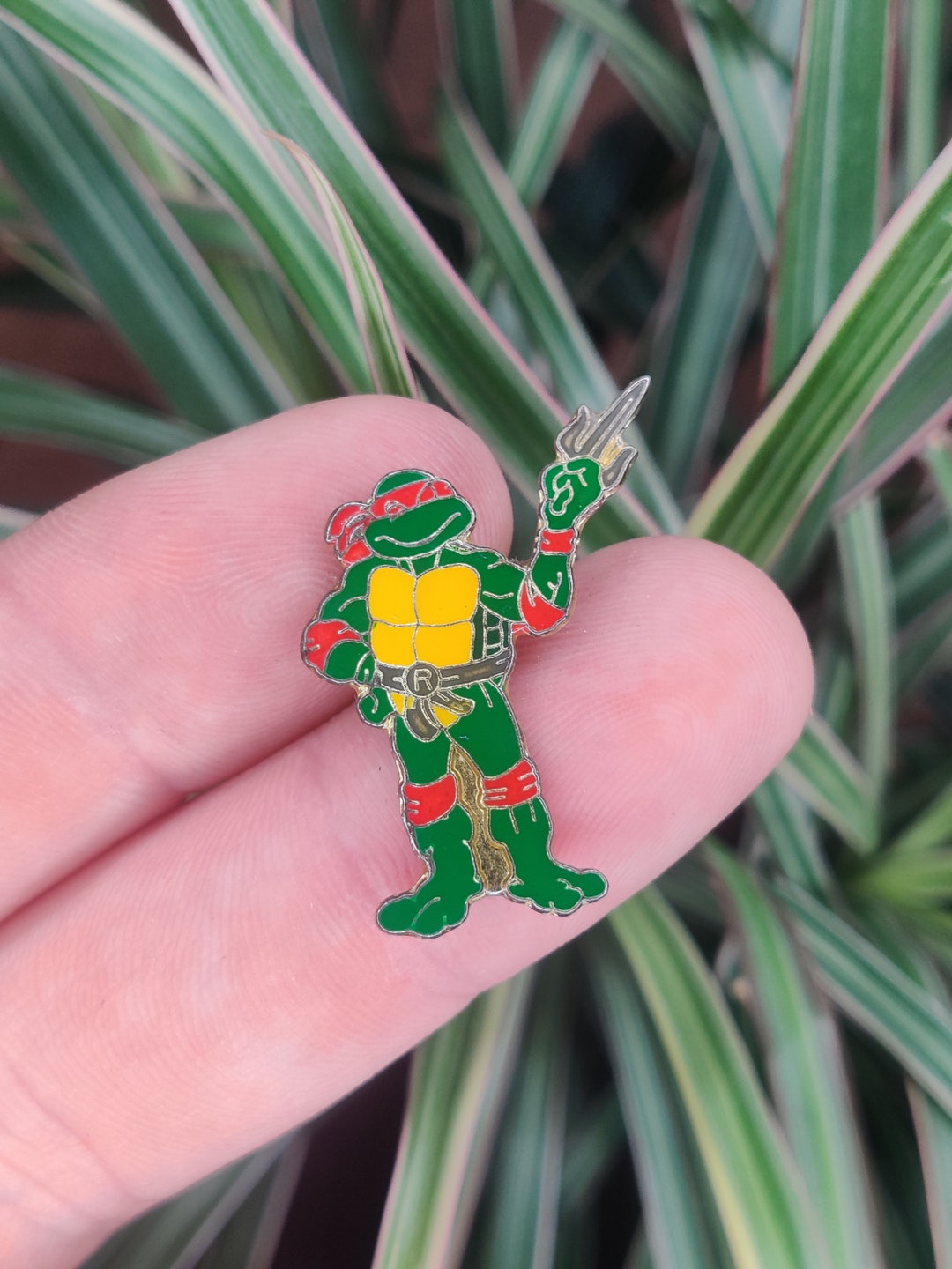 TMNT Raphael Vintage Enamel Lapel Pin Badge. - Etsy