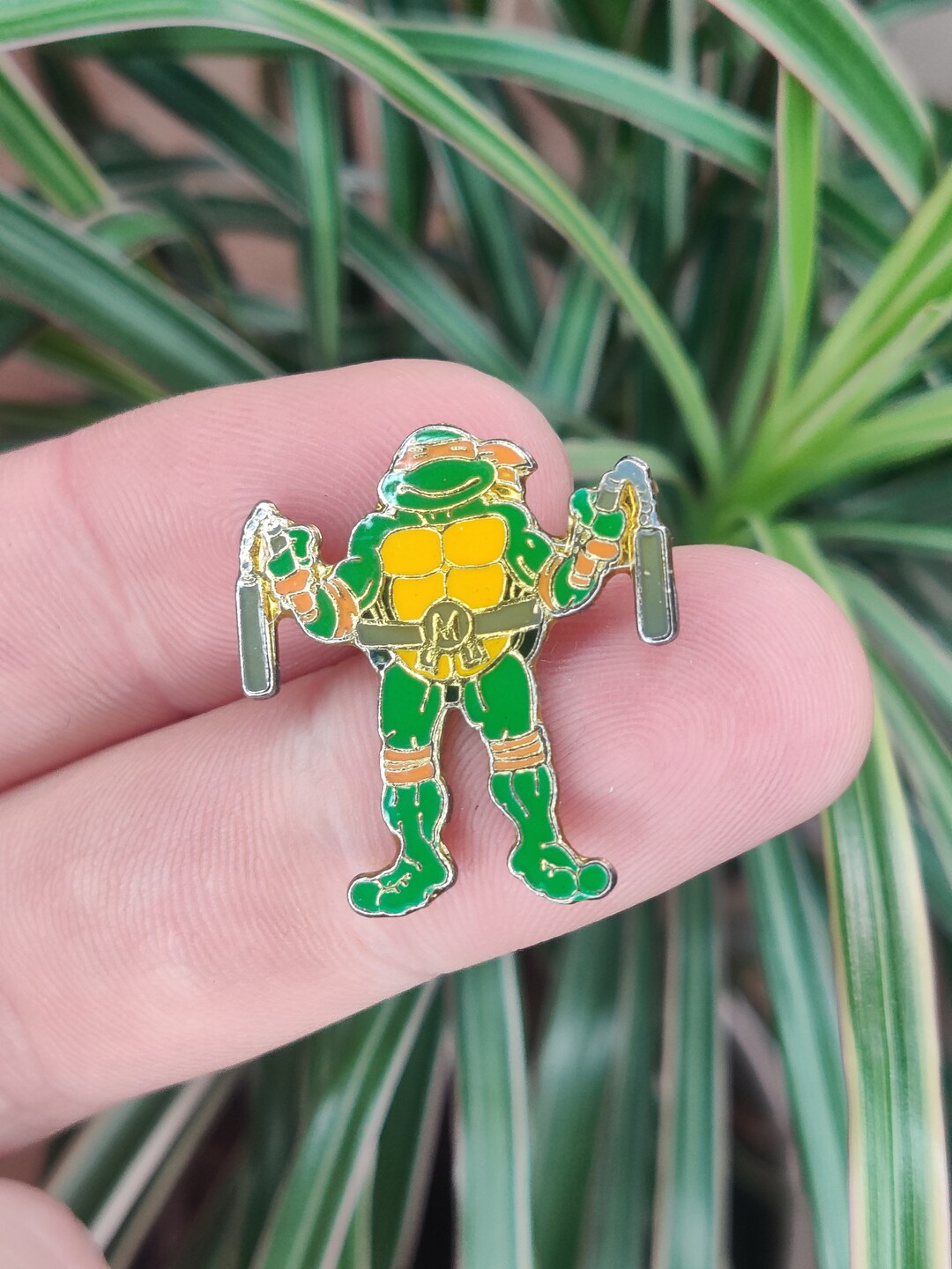 TMNT Michaelangelo Vintage Enamel Lapel Pin Badge. - Etsy