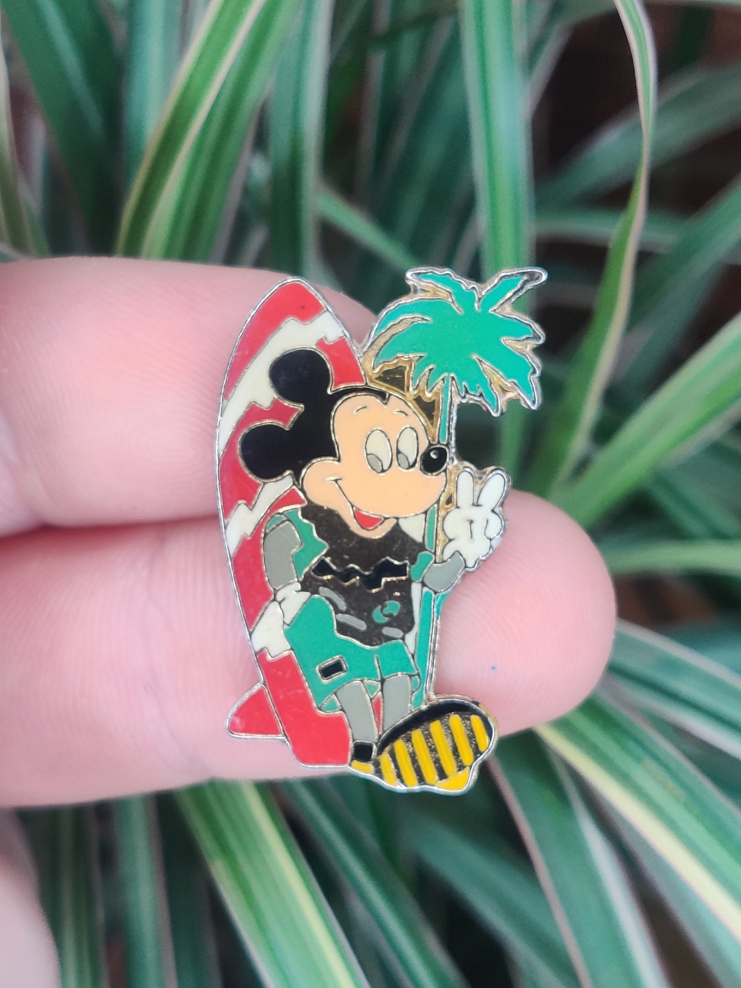 Mickey Mouse Surfer Vintage Enamel Lapel Pin Badge. - Etsy