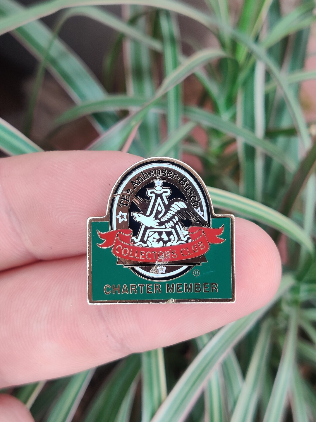 Anheuser Busch Collectors Club Vintage Pin Badge. - Etsy