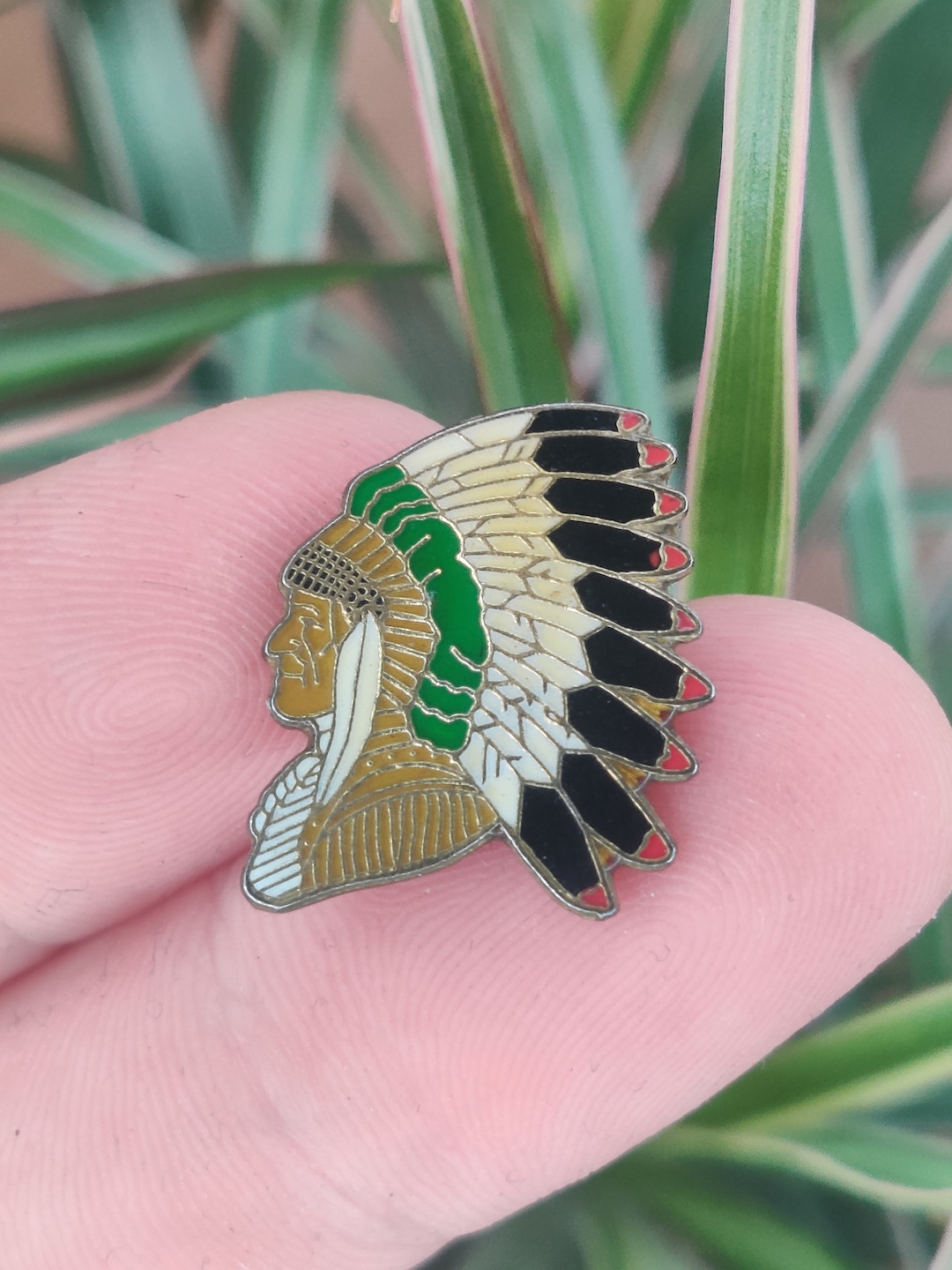 Native American With Head Dress Vintage Enamel Lapel Pin Badge. - Etsy