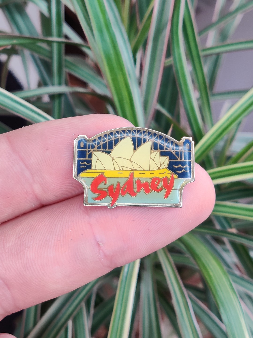 Sydney Opera House Australia Vintage Enamel Lapel Pin Badge. - Etsy