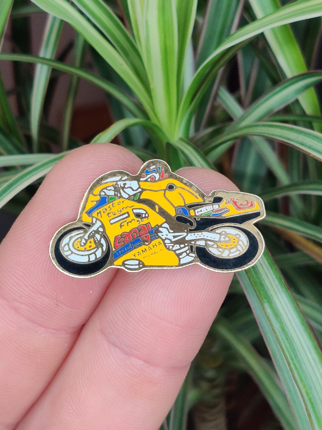 Yamaha YZR Race Motorcycle Vintage Enamel Lapel Pin Badge. - Etsy