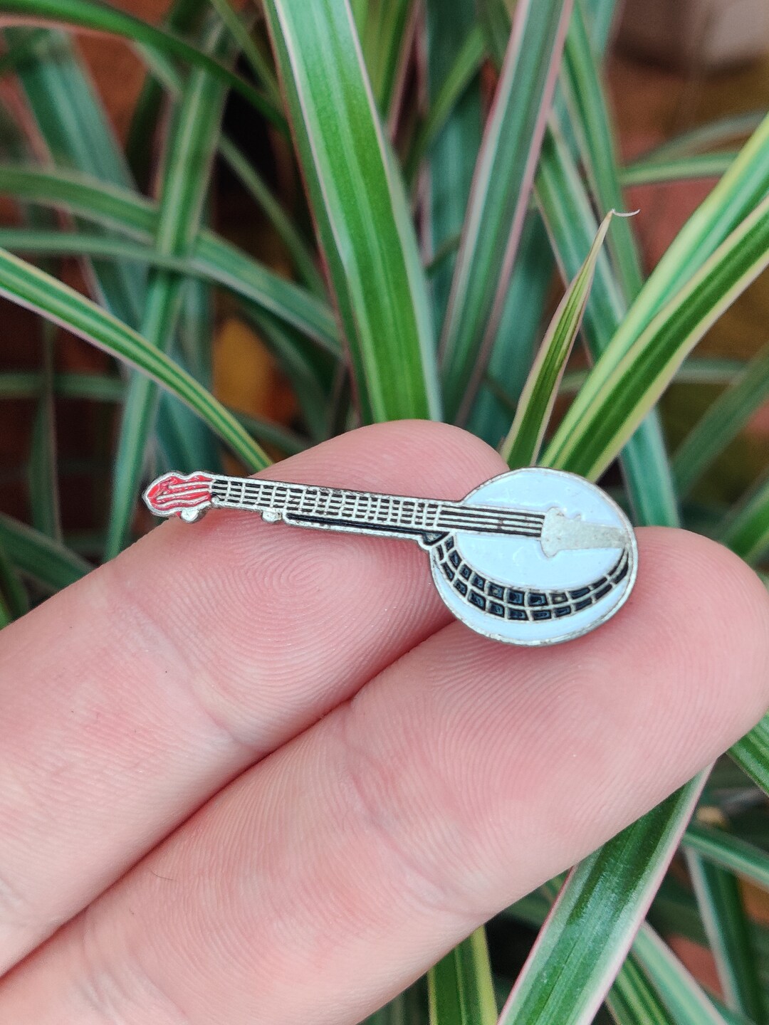 Banjo Vintage Enamel Pin Badge. - Etsy