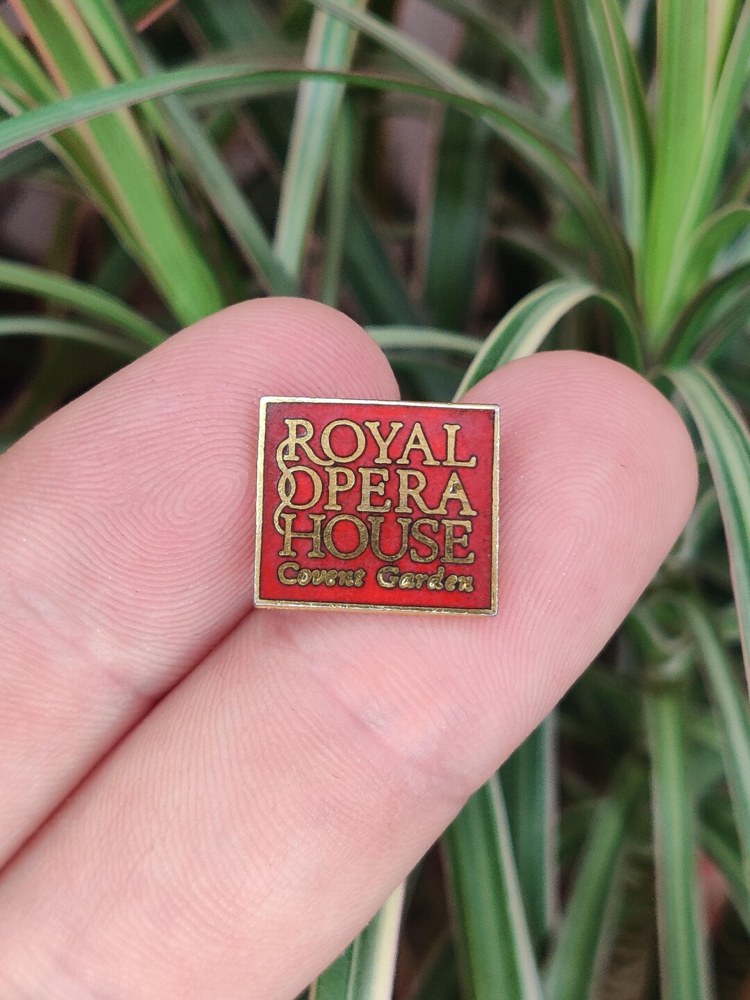 Royal Opera House Covent Gardens, Vintage Enamel Lapel Pin Badge. - Etsy