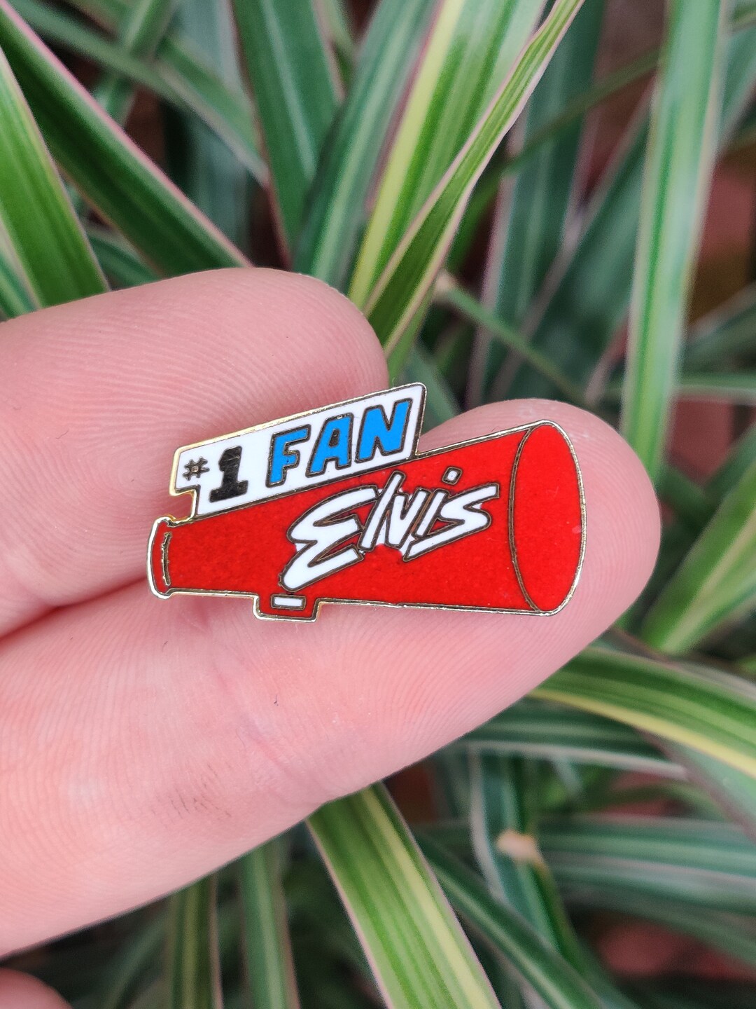 Elvis Presley 1 Fan Vintage Enamel Lapel Pin Badge. - Etsy