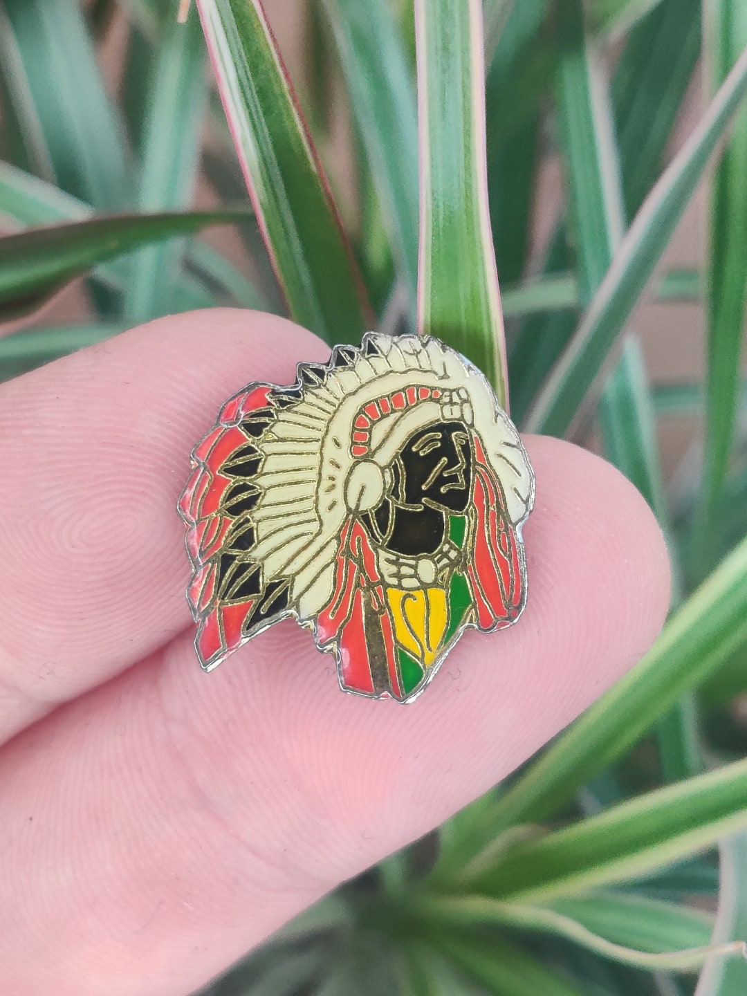 Native American With Head Dress Vintage Enamel Lapel Pin Badge. - Etsy