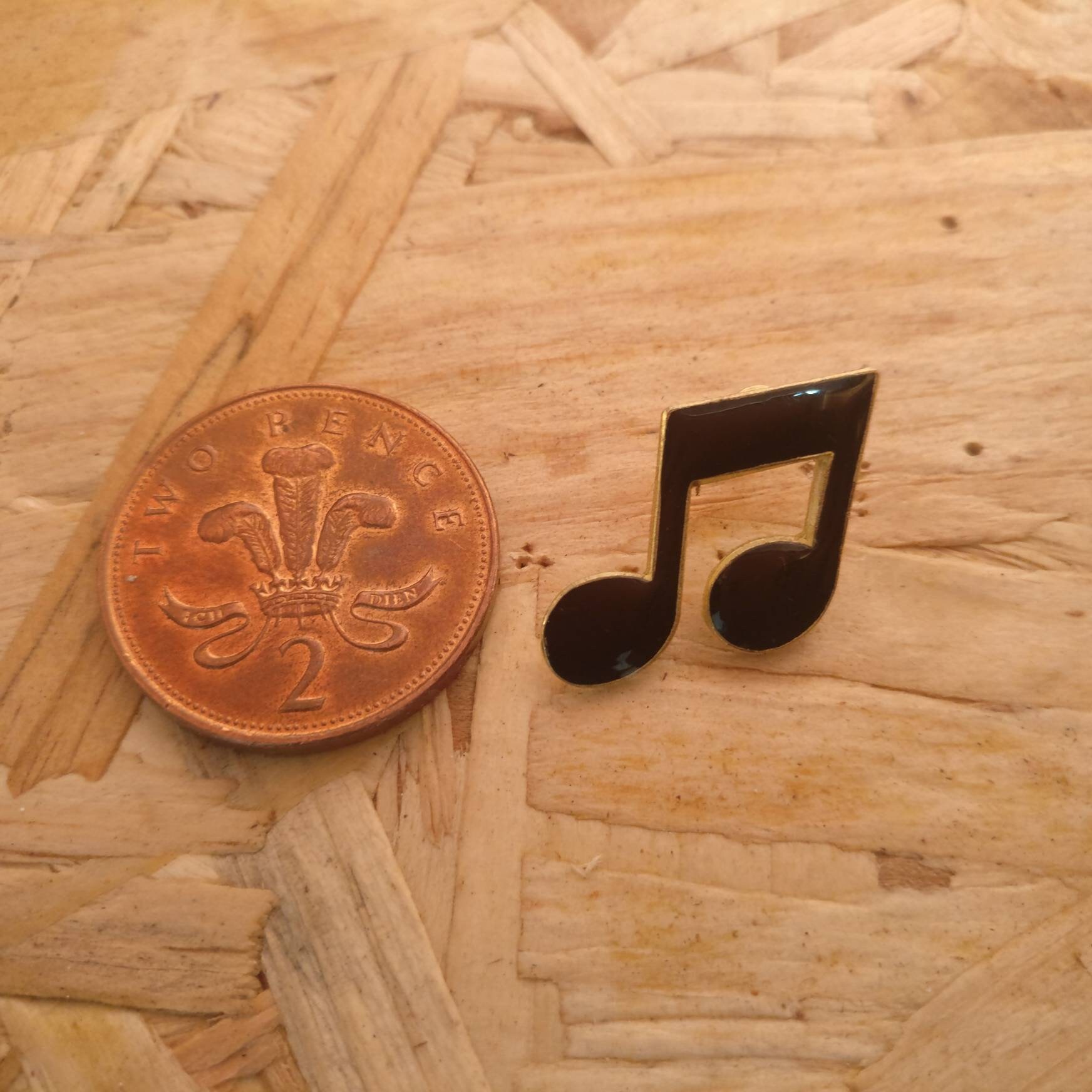 Beam music note enamel pin badge. Sheet music lapel pin. | Etsy