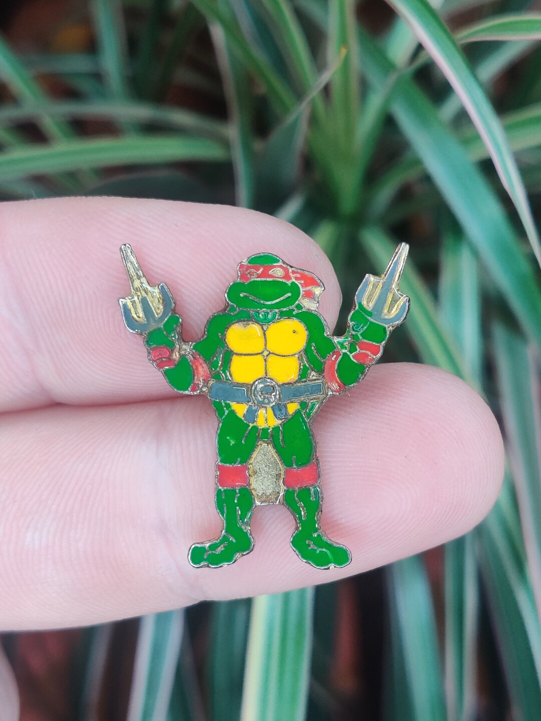 TMNT Raphael Vintage Enamel Lapel Pin Badge. - Etsy