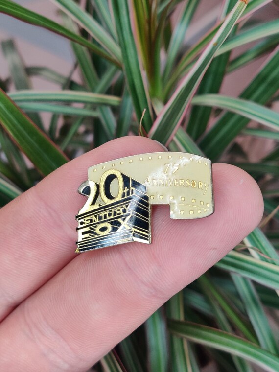 20th Century Fox 75 year anniversary vintage enamel p… - Gem