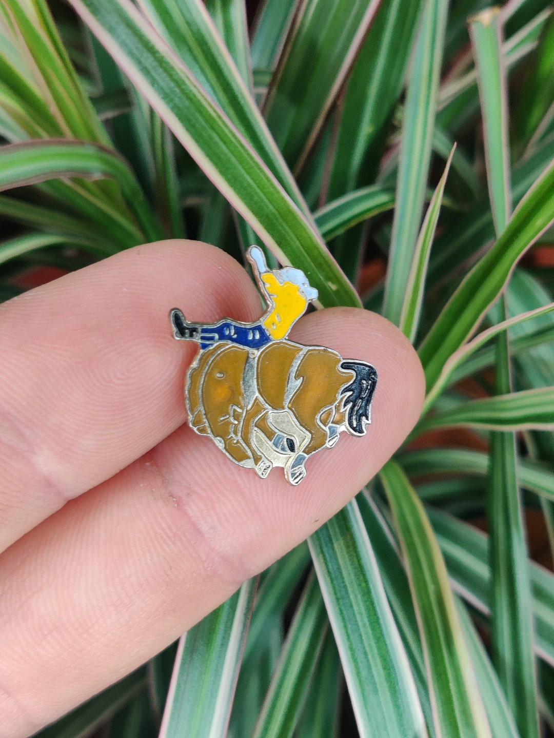 Rodeo Cowboy Vintage Enamel Lapel Pin Badge. - Etsy