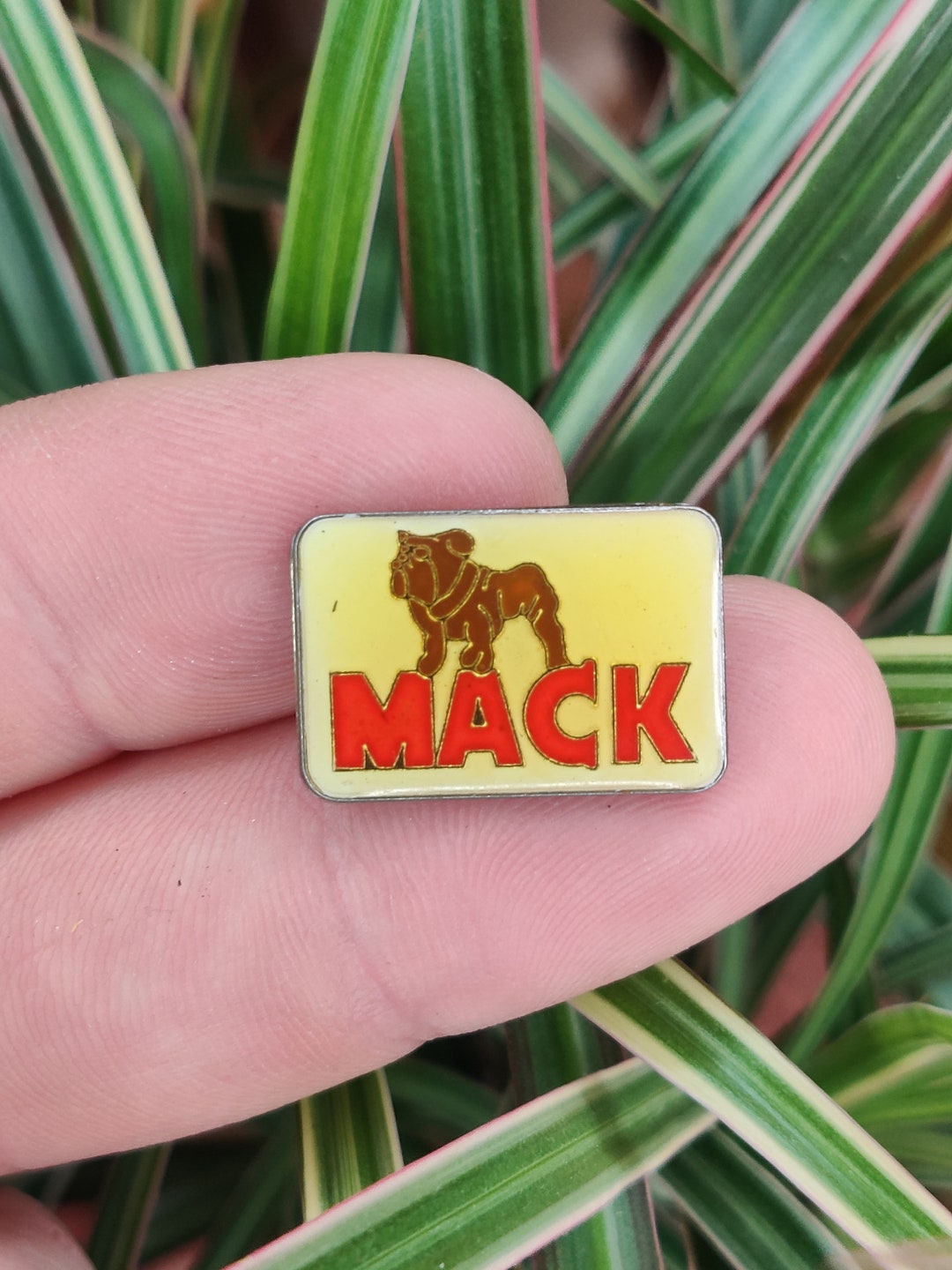 Mack Trucks Emblem Vintage Enamel Lapel Pin Badge. - Etsy