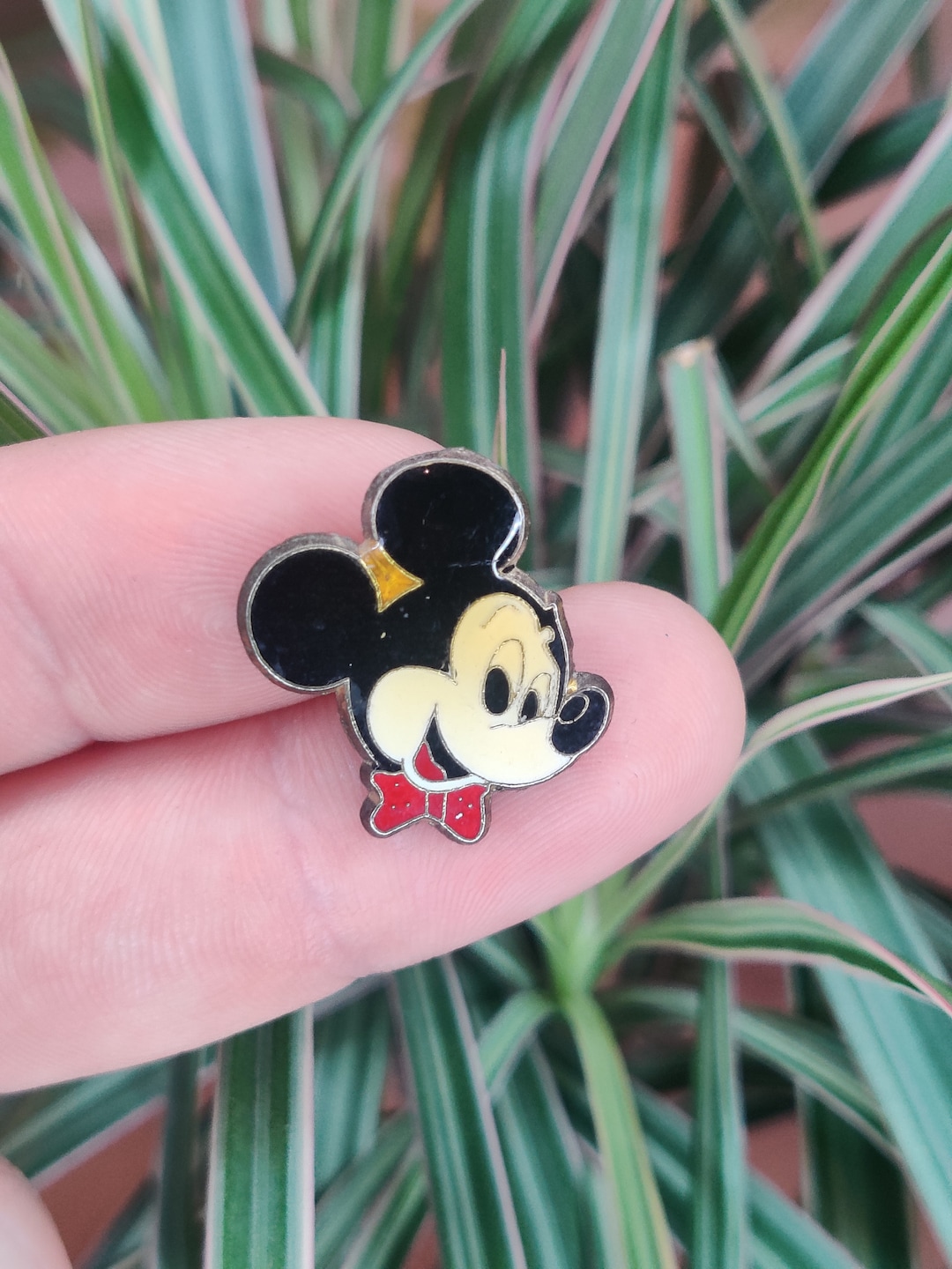 Mickey Mouse Vintage Enamel Lapel Pin Badge. - Etsy