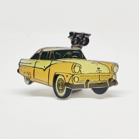 Chevrolet 55 vintage enamel pin badge. - Gem