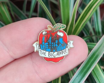 New York Button Gift Set of 4 Iconic New York City Pins 1.25 Inches ...