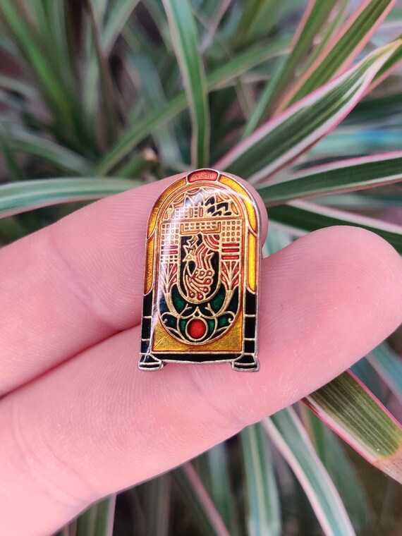 Jukebox vintage enamel pin - Gem