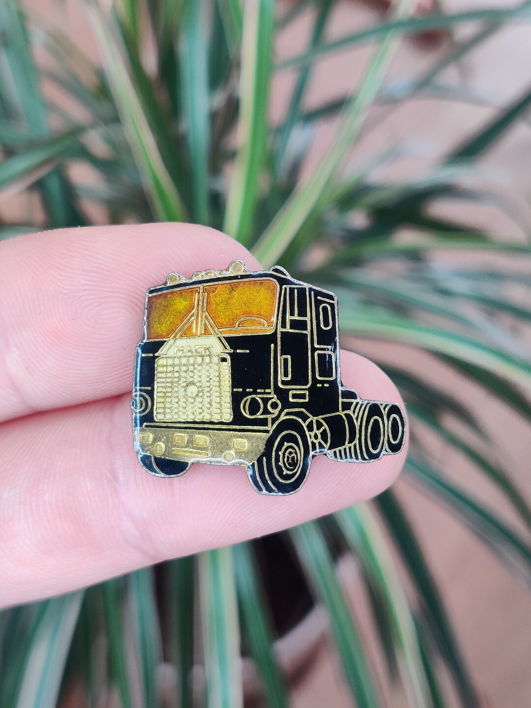 Mack Trucks Vintage Enamel Lapel Pin Badge. - Etsy