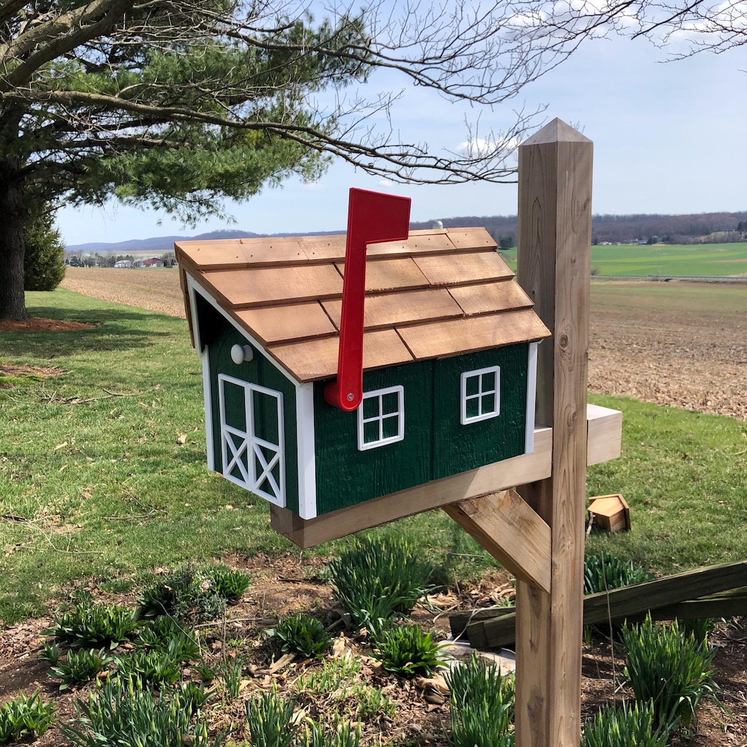 Wooden Amish Barn Mailbox | Cedar Shake Roof | Wood Mailbox | K1000 - Etsy