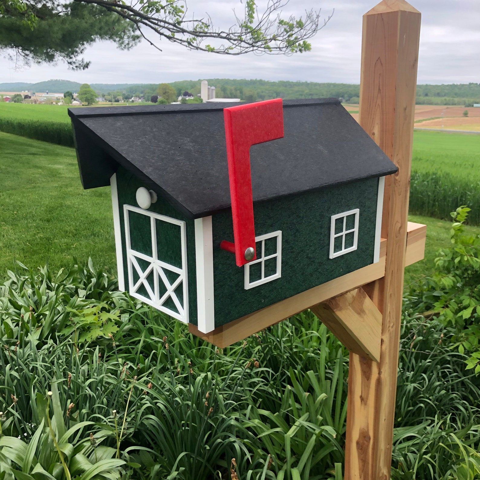 Durable and Beautiful Mailbox Made from Poly Lumber E250 | Etsy