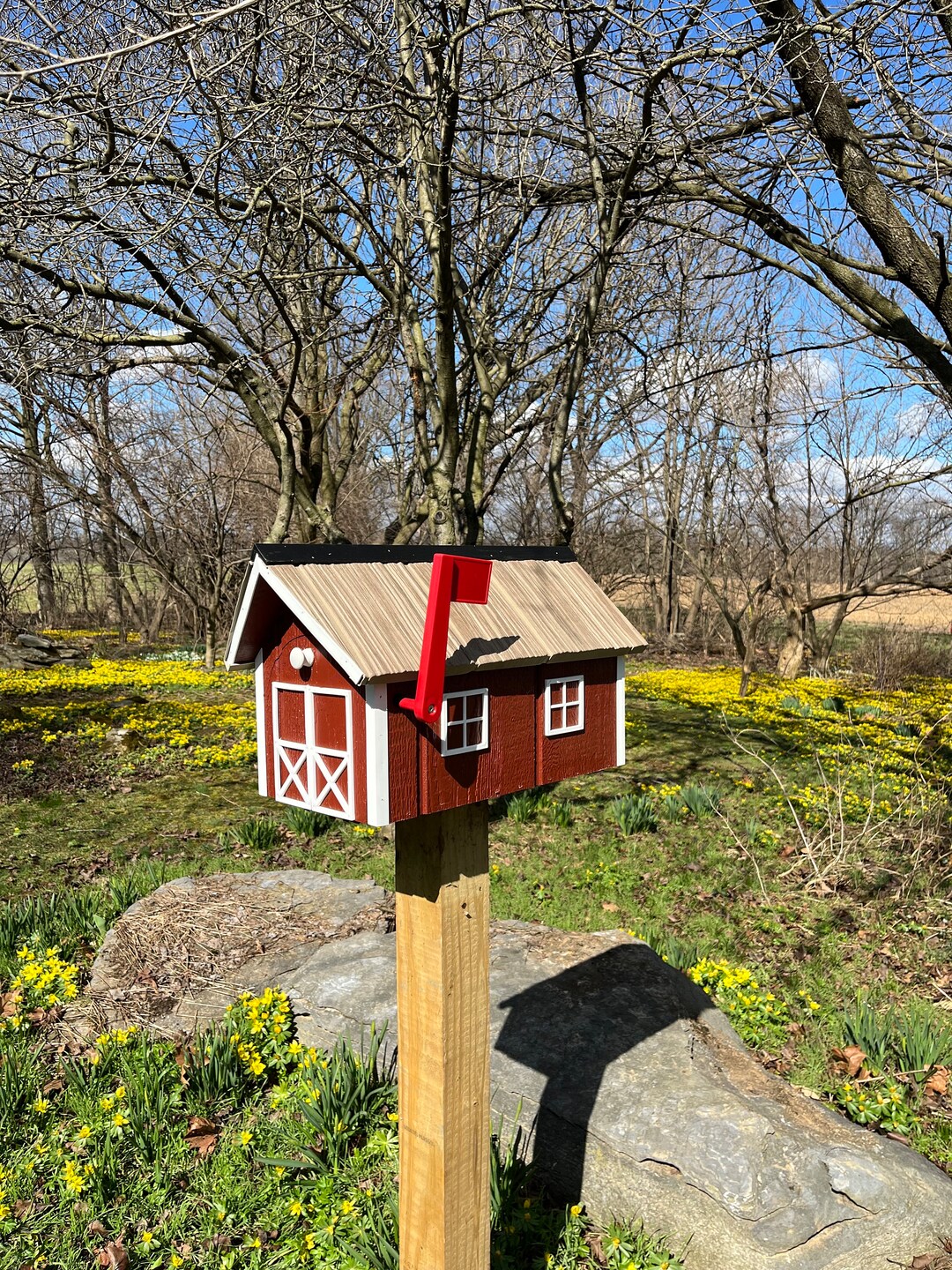 Wooden Barn Mailbox With a Durable Vinyl Shake Roof | Amish Made ...
