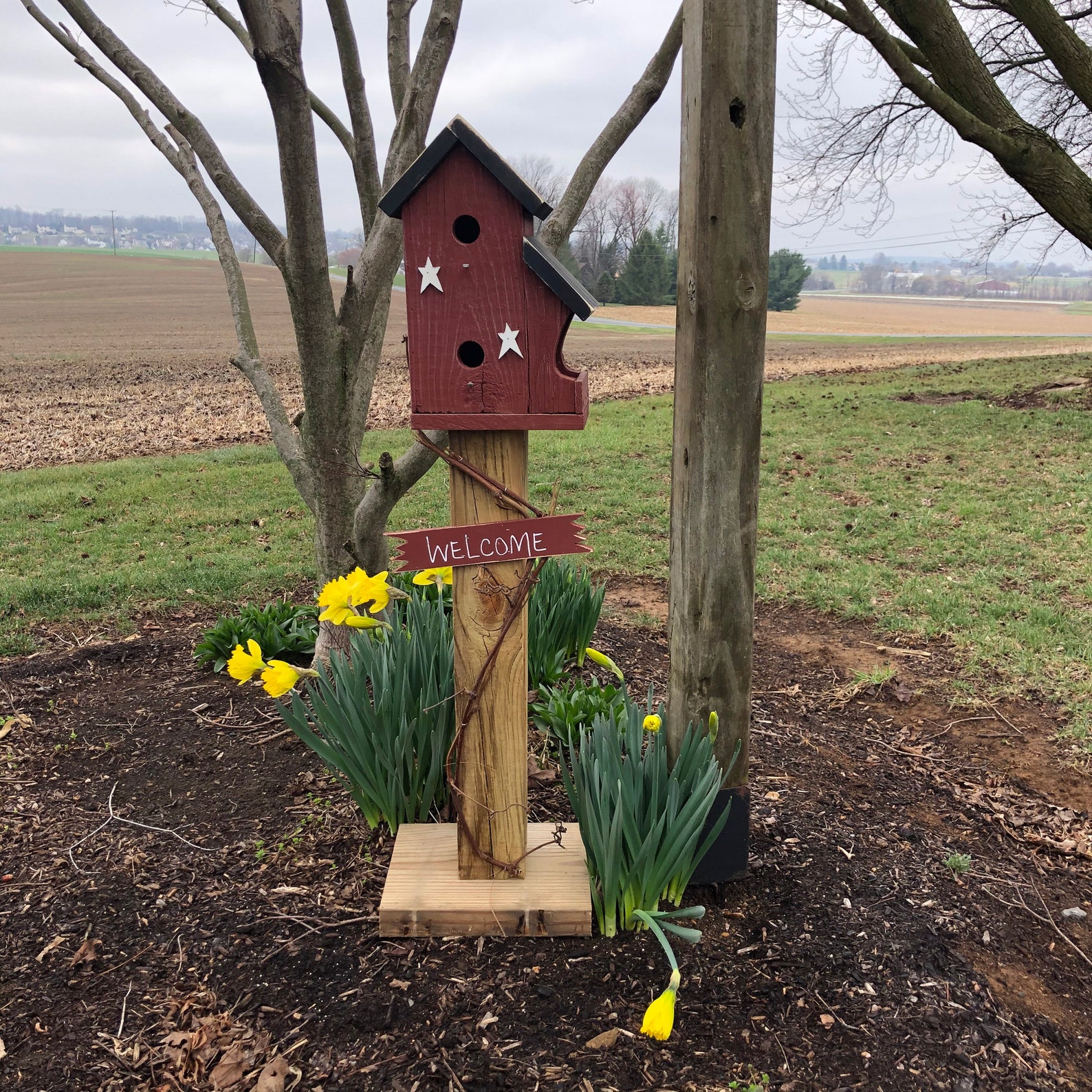 Birdhouse Welcome Sign Red Birdhouse Garden Decor From - Etsy