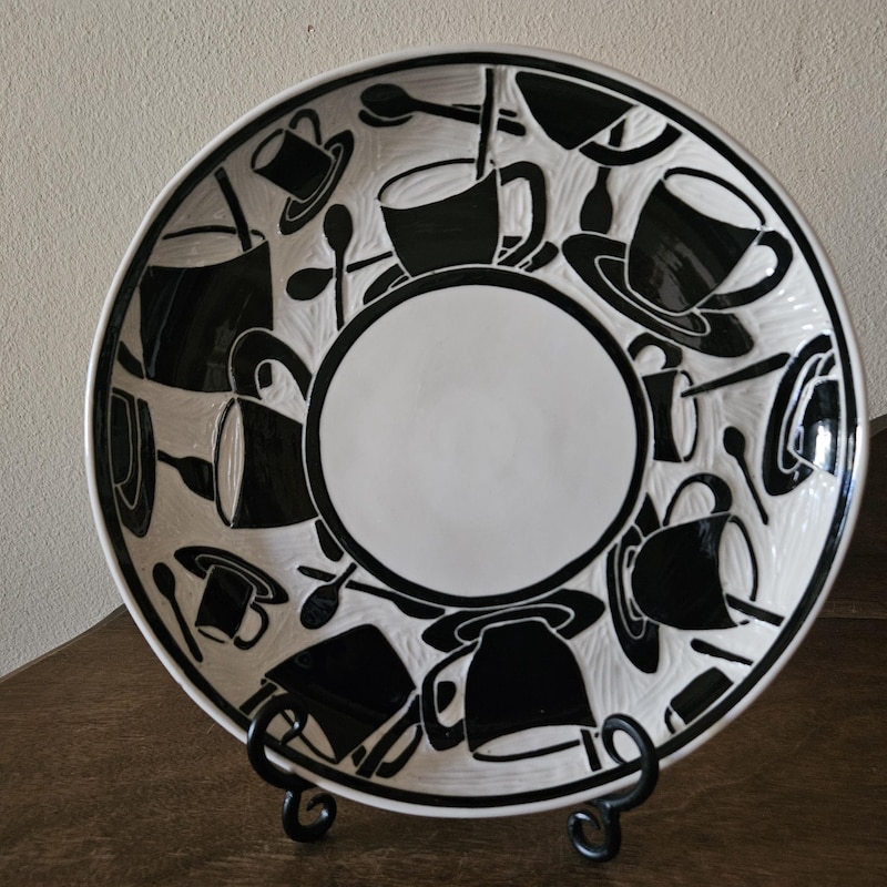 Sgraffito Studio Pottery - Etsy