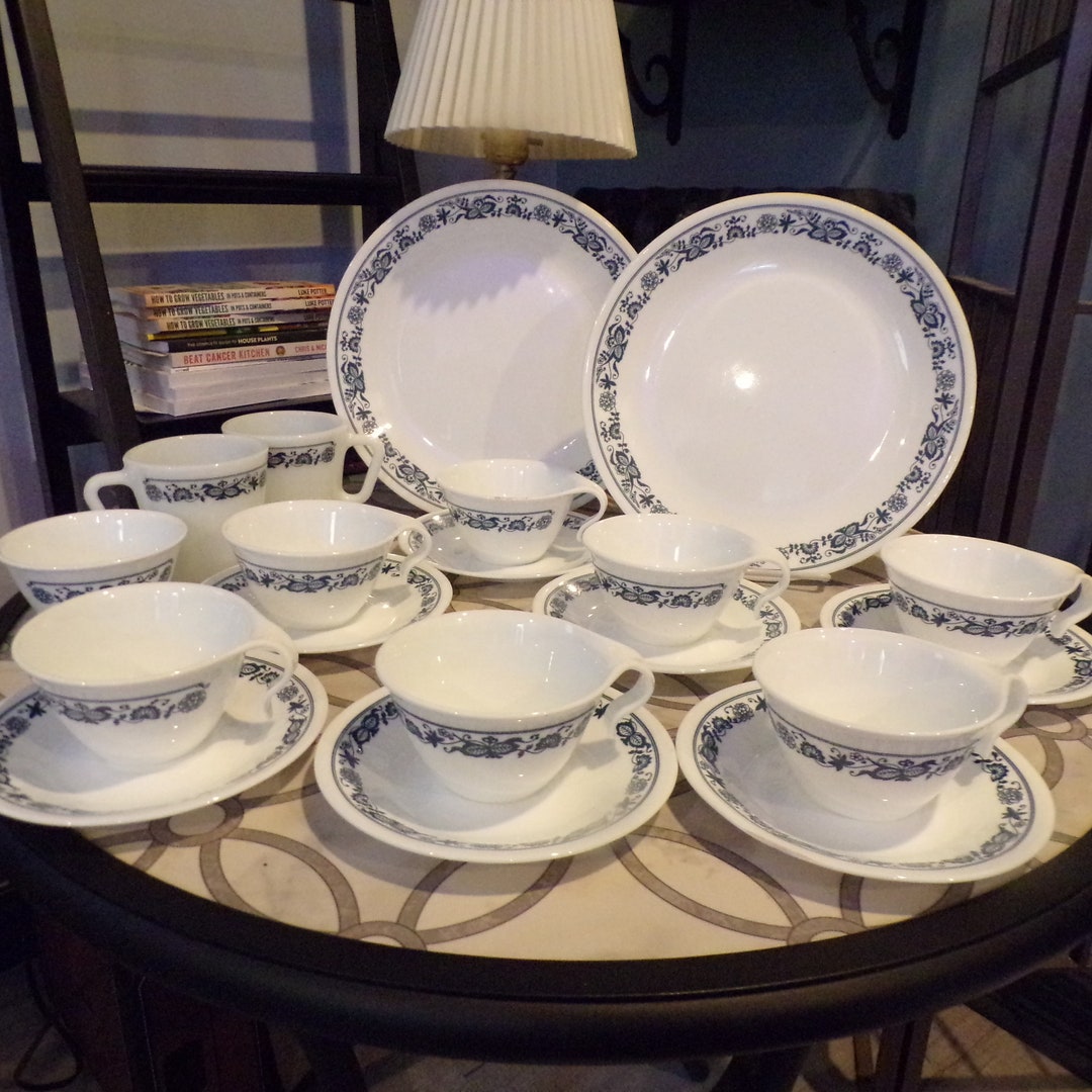 19 Piece Vintage Corelle Old Towne Blue Starter Set/replacement Pieces - Etsy