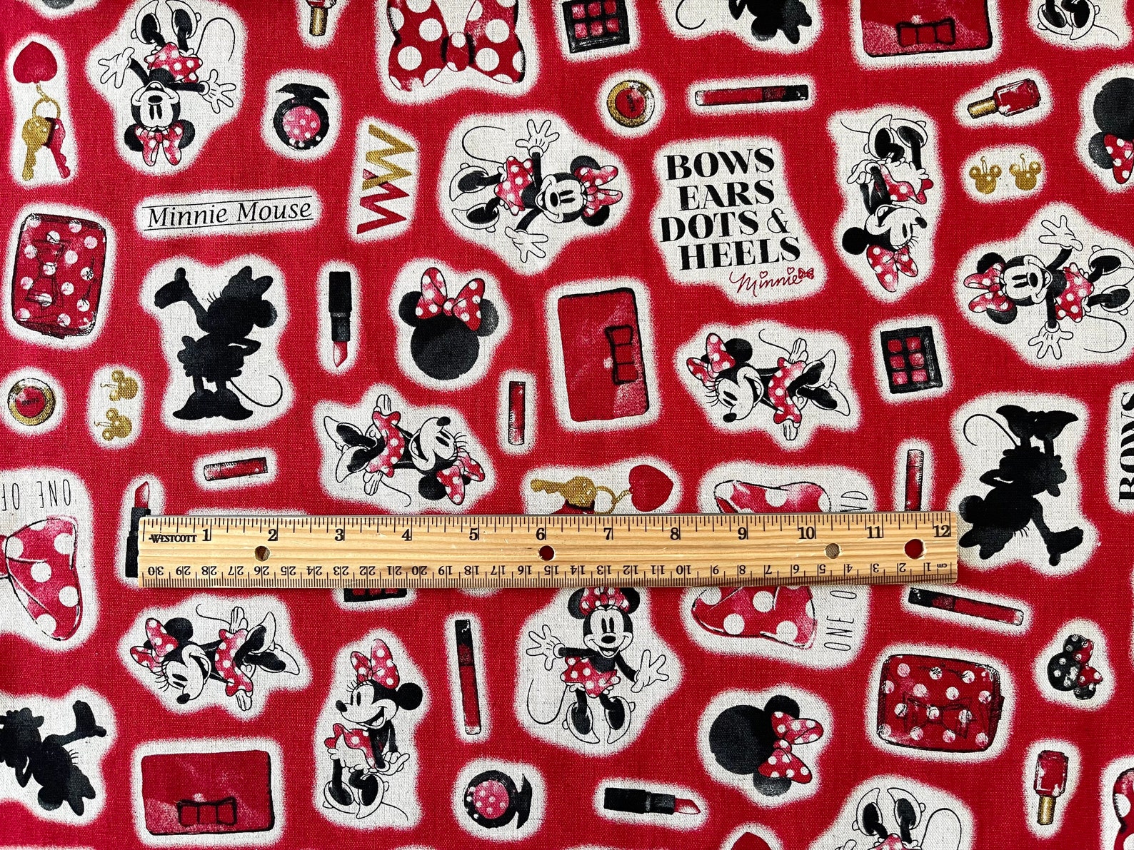 Minnie Mouse Fabric Disney Medium Weight Cotton Fabric - Etsy