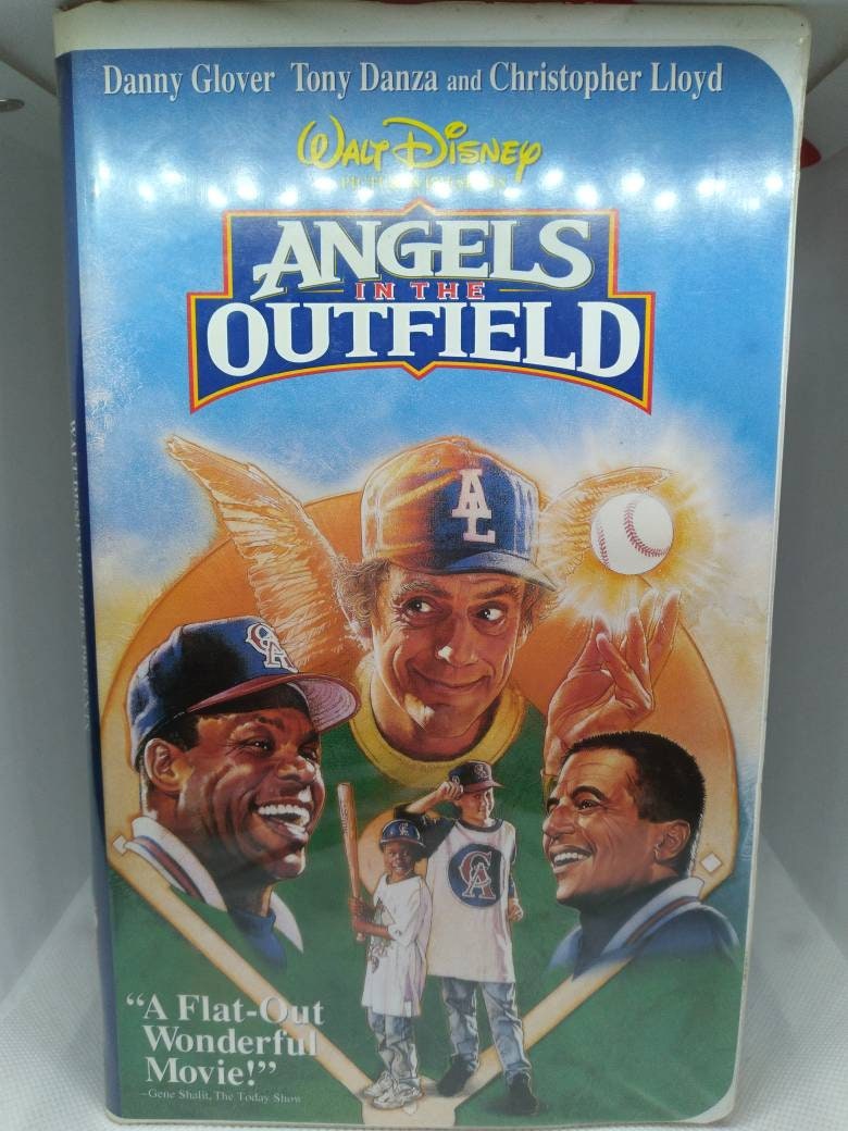 Angels In The Outfield Poster