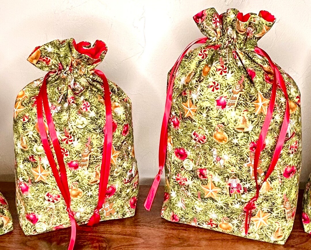 Cloth Gift Bags Christmas Tree Branch With Ornaments Lined Bag With ...