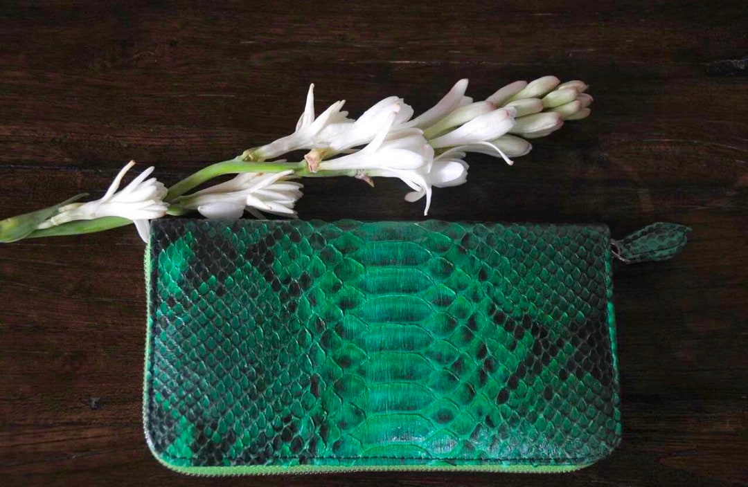 Python Skin Wallet Green | Genuine Python Light Green Colour Wallet ...