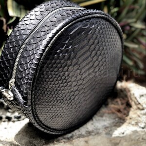 Genuine Python Skin Black Round Crossbody Chain Bag | Round Bags ...