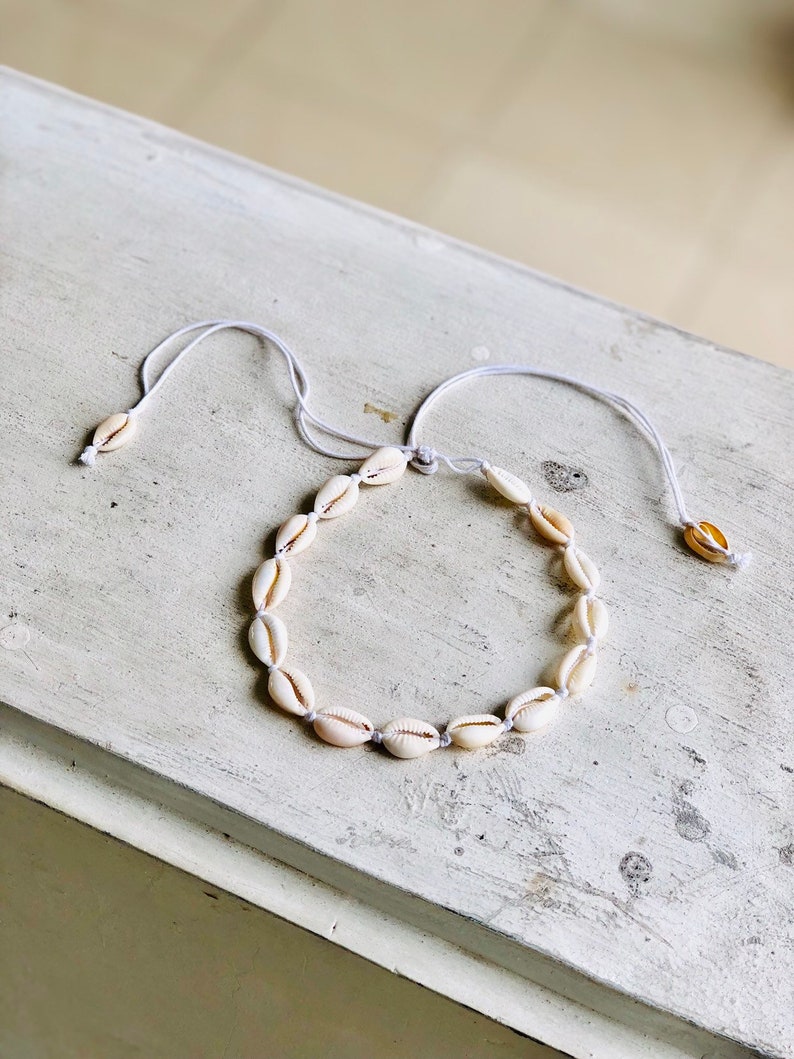 Shell Choker Necklace, Cowrie Chocker, White Shell Adjustable Necklace ...