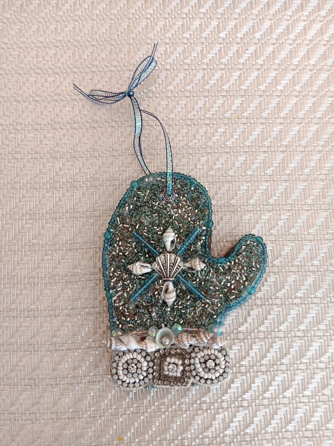 One TEAL Winter Mitten | Shell Ornament | Seashell Mitten Ornament ...