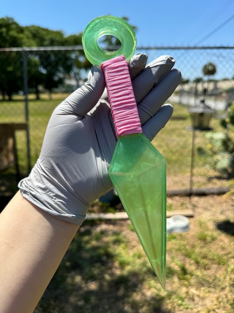 10" Kunai Pink & Green (made to Order) Sparkle Resin Kunai, Anime Kunai ...