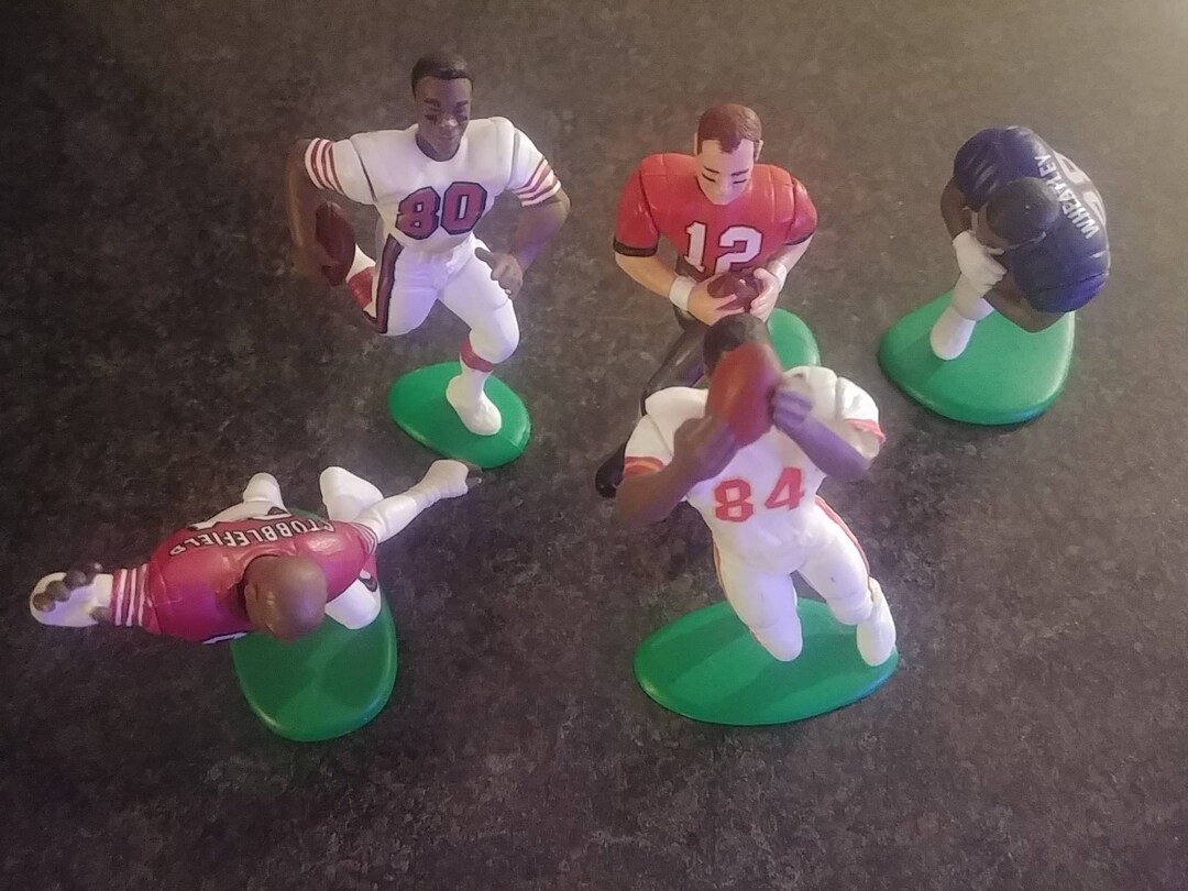 NFL Starting Lineup Figures Kenner Toys Football SLU Stubblefield Davis ...