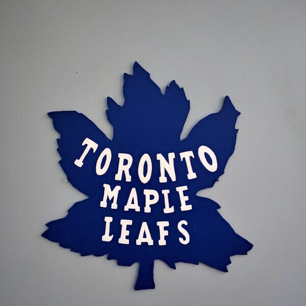 Maple Leaf Sign - Etsy