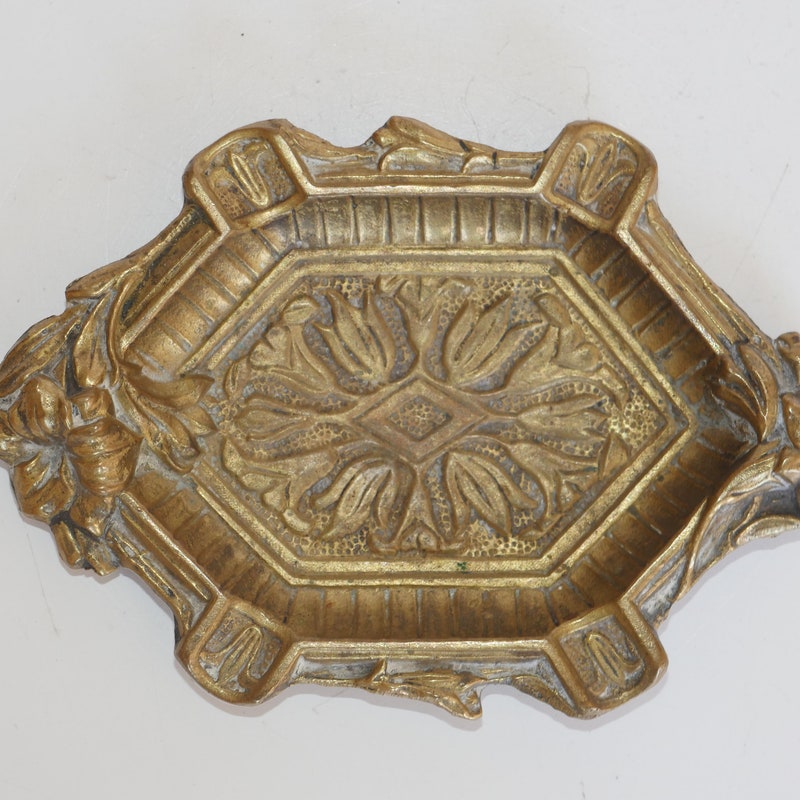 Antique Brass Ash Tray - Etsy