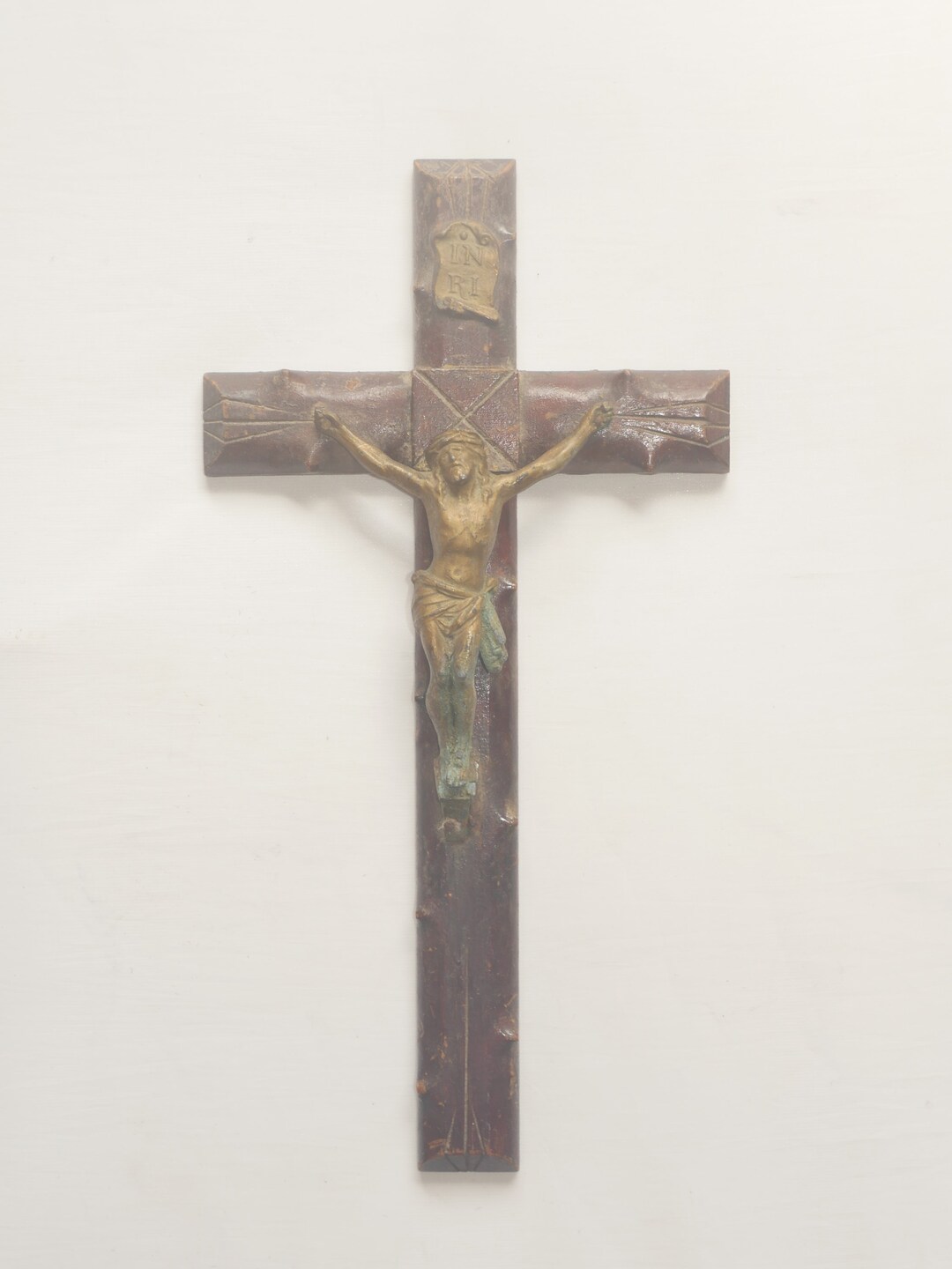Lot Nr 680 Hanging Old Vintage Wood and Brass Made French Crucifix ...
