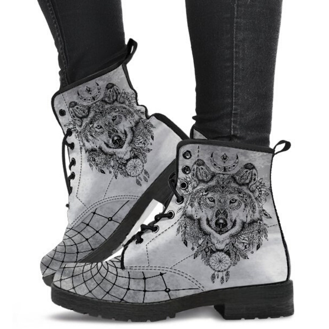 Bottes de combat Boho Wolf Design, bottes fabriquées à la main, bottes ...