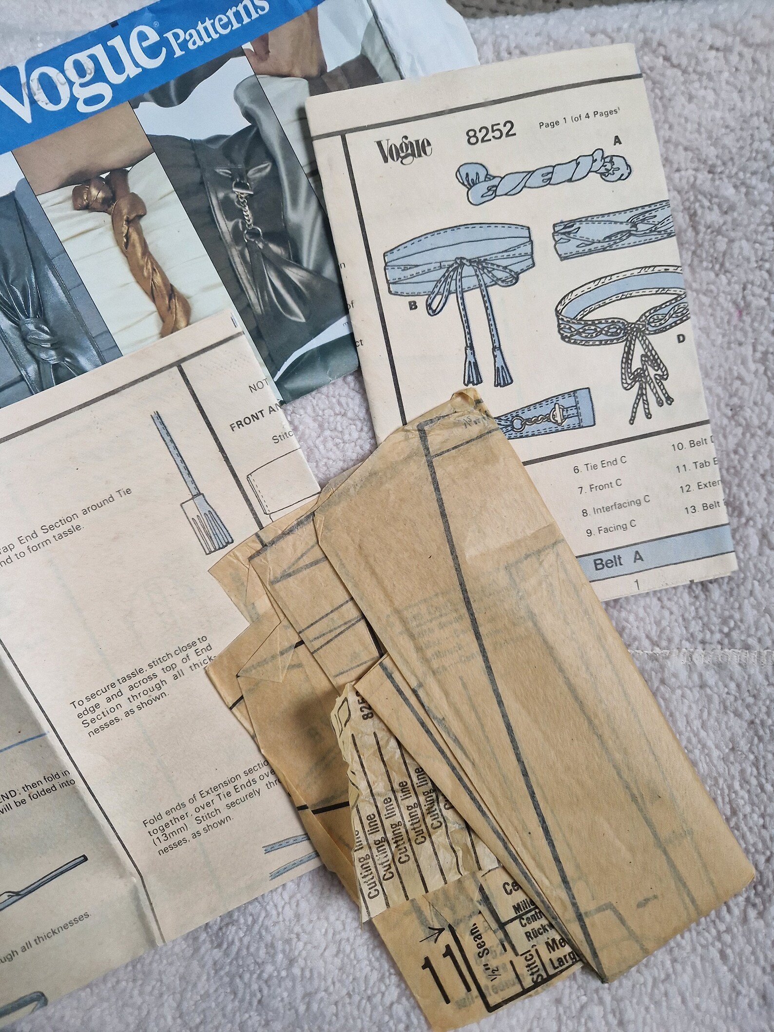 Vogue Belt Sewing Pattern 8252, 80's Vogue, Unusual Paper Pattern Not ...