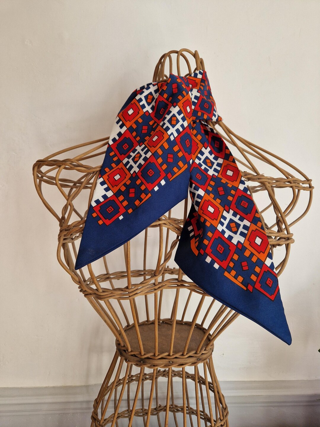 Womens Vintage Cravat Neck, Head Scarf, 60s 70s Mod, Red Blue ...