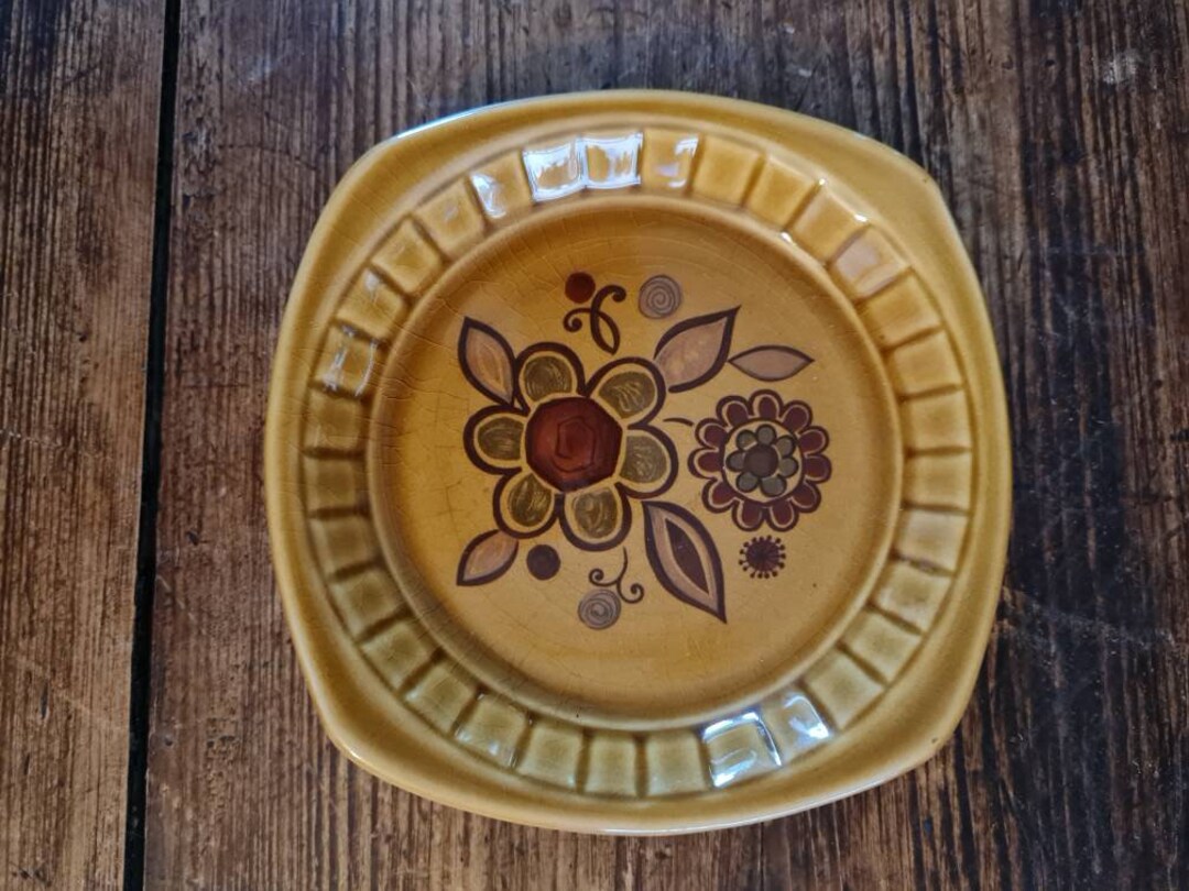 Royal Worcester, Palissy Casual Tablewear, Pickle Dish, Butter Pat Dish ...