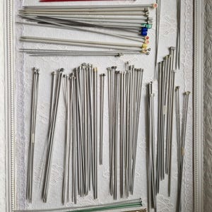 Large Job Lot Vintage Knitting Needles, 53 Pairs, Metal & Plastic, Aero ...