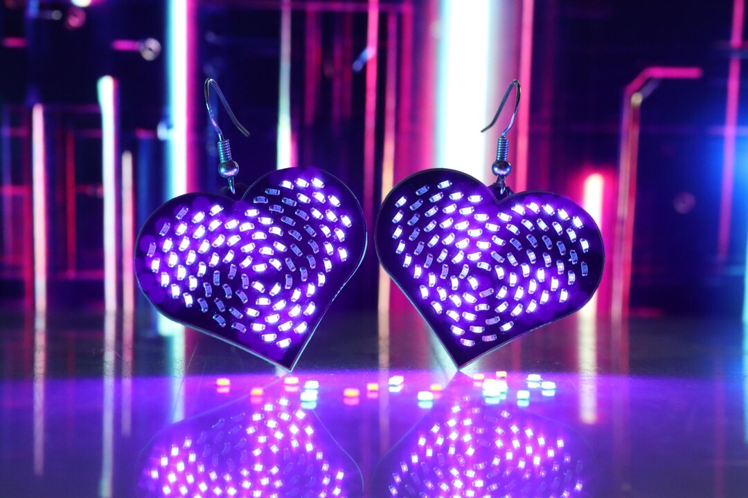 UV Purple LED Heart Earrings: Rechargeable Glow-in-the-dark Amoracci ...