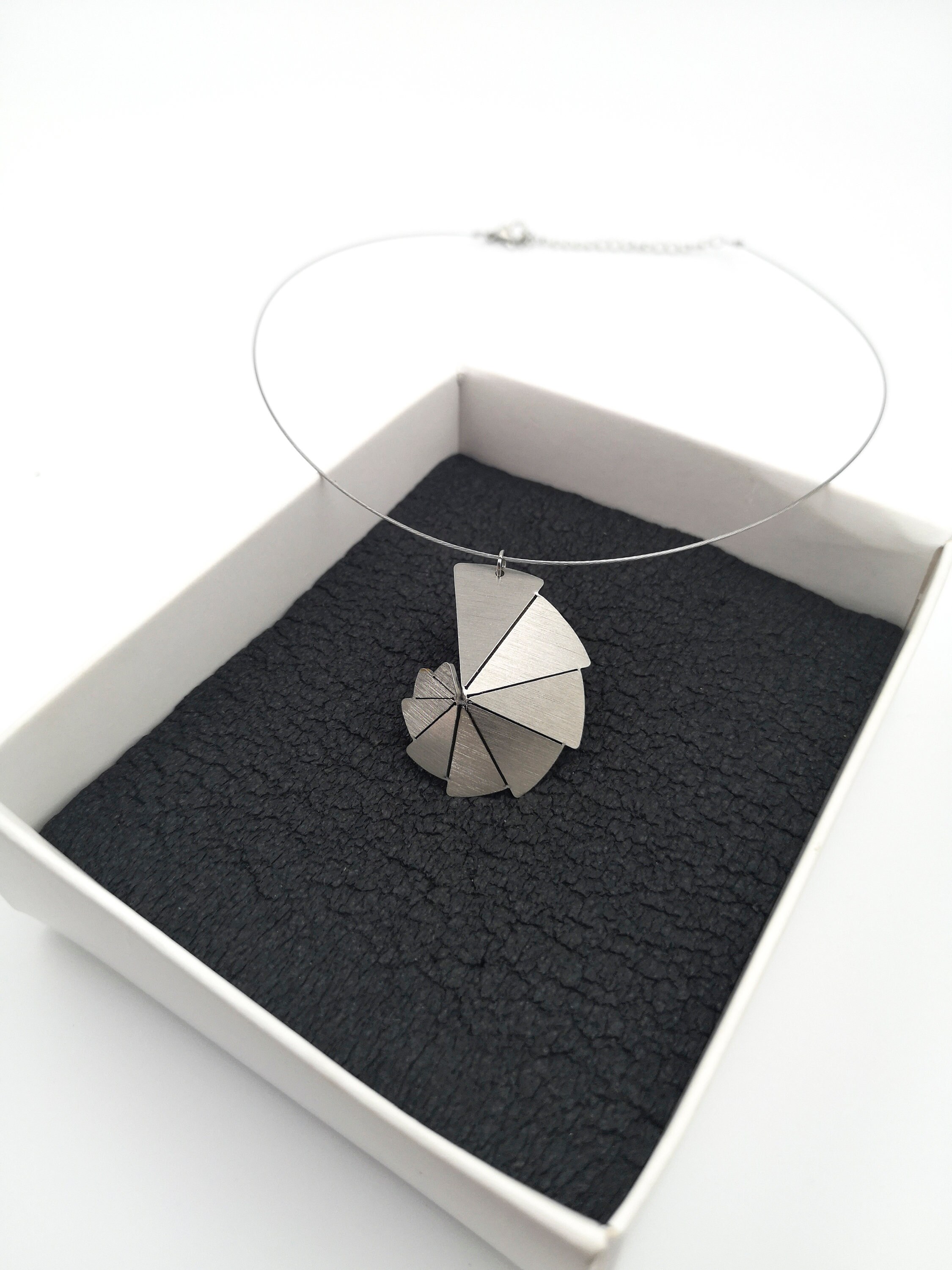 Stainless Steel Origami Fibonacci Wire Necklace, Dainty Geometric ...